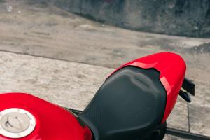 Red Ducati Monster 2020 in Vilnius, with an engine capacity of 0.80 L and mileage of 38 thousand km for 4600 €, photo 11 on AUTOMOTO.COM.LV