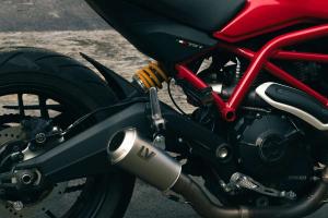 Red Ducati Monster 2020 in Vilnius, with an engine capacity of 0.80 L and mileage of 38 thousand km for 4600 €, photo 12 on AUTOMOTO.COM.LV