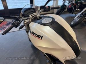 White Ducati Monster 2010 in Tallinn, with an engine capacity of 0.70 L and mileage of 21 thousand km for 3490 €, photo 13 on AUTOMOTO.COM.LV
