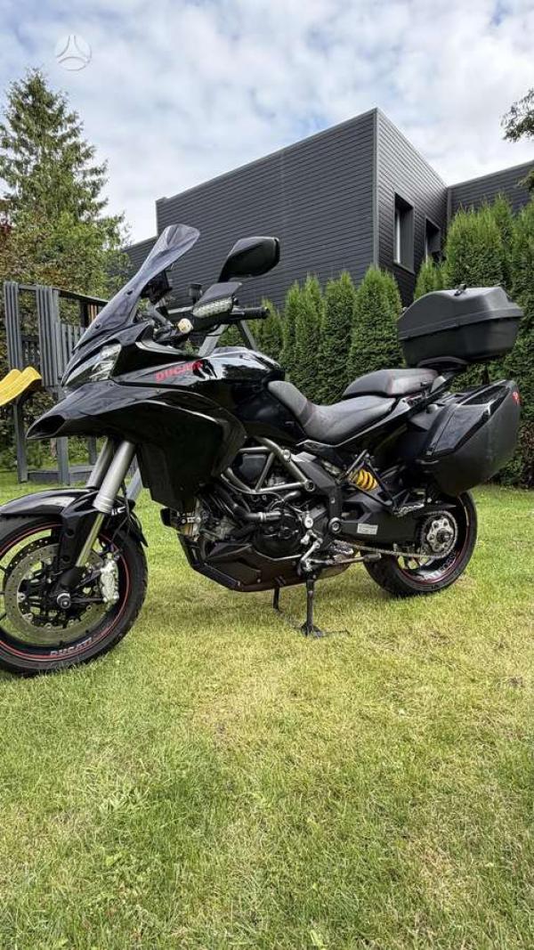 Melns Ducati Multistrada 2011 Klaipėda, ar dzinēja tilpumu 1.20 L un nobraukumu 48 tūkst. km par 6900 €, foto 4 vietnē AUTOMOTO.COM.LV