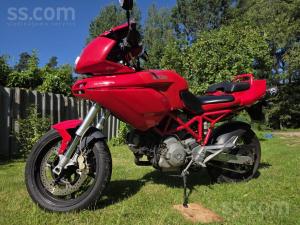 Ducati Multistrada 2006 in Riga, with an engine capacity of 0.62 L and mileage of 0 thousand km for 2200 €, photo 3 on AUTOMOTO.COM.LV