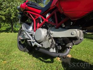 Ducati Multistrada 2006 in Riga, with an engine capacity of 0.62 L and mileage of 0 thousand km for 2200 €, photo 8 on AUTOMOTO.COM.LV