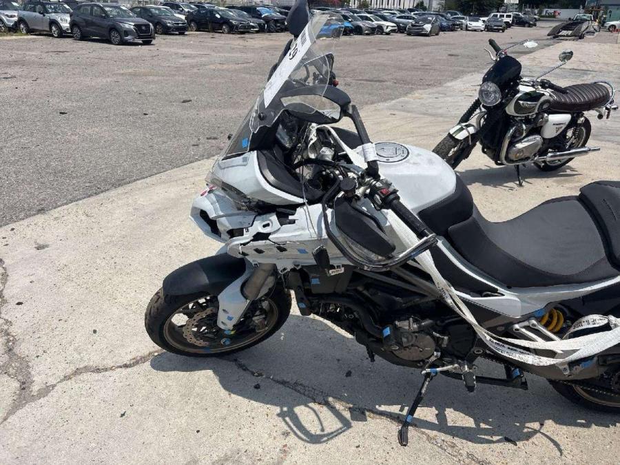 Ducati Multistrada 2019 in Klaipeda, with an engine capacity of 1.26 L and mileage of 24 thousand km for 4800 €, photo 3 on AUTOMOTO.COM.LV