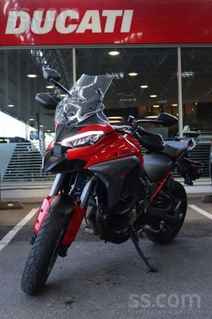 Ducati Multistrada 2026 Rīga, ar dzinēja tilpumu 1.16 L un nobraukumu 0 tūkst. km par 23199 €, foto  vietnē AUTOMOTO.COM.LV