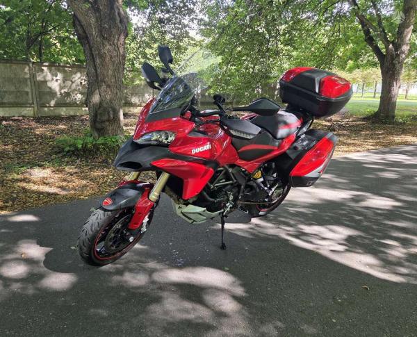 Sarkans Ducati Multistrada 2012 Panevēža, ar dzinēja tilpumu 1.20 L un nobraukumu 53 tūkst. km par 6800 €, foto 2 vietnē AUTOMOTO.COM.LV