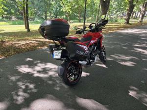 Sarkans Ducati Multistrada 2012 Panevēža, ar dzinēja tilpumu 1.20 L un nobraukumu 53 tūkst. km par 6800 €, foto 7 vietnē AUTOMOTO.COM.LV