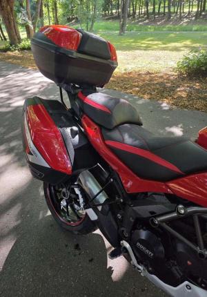 Sarkans Ducati Multistrada 2012 Panevēža, ar dzinēja tilpumu 1.20 L un nobraukumu 53 tūkst. km par 6800 €, foto 15 vietnē AUTOMOTO.COM.LV