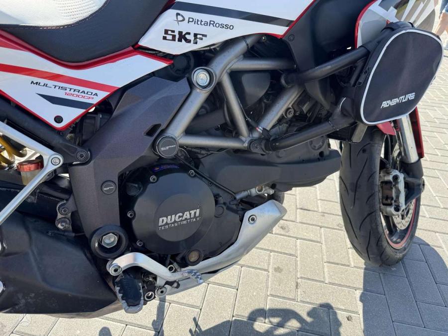 Red Ducati Multistrada 2014 in Telschi, with an engine capacity of 1.20 L and mileage of 43 thousand km for 8300 €, photo 20 on AUTOMOTO.COM.LV