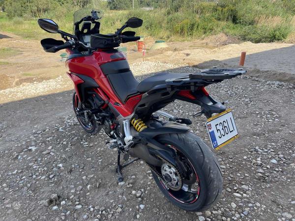 Ducati Multistrada 2015 Kazlų Rūda vietnē Sarkans Ducati Multistrada 2015 Kazlų Rūda, ar dzinēja tilpumu 1.20 L un nobraukumu 41 tūkst. km par 7000 €, foto 6 vietnē AUTOMOTO.COM.LV
