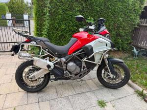 Red Ducati Multistrada 2016 in Vilnius, with an engine capacity of 1.20 L and mileage of 37 thousand km for 7900 €, photo 3 on AUTOMOTO.COM.LV