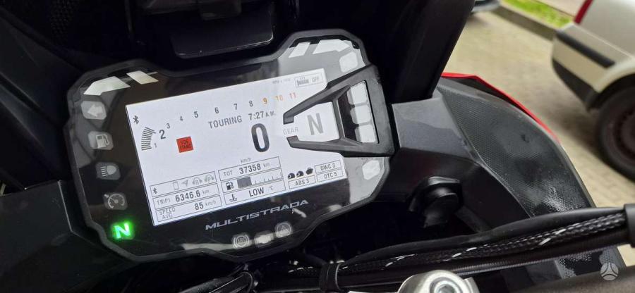 Red Ducati Multistrada 2016 in Vilnius, with an engine capacity of 1.20 L and mileage of 37 thousand km for 7900 €, photo 10 on AUTOMOTO.COM.LV