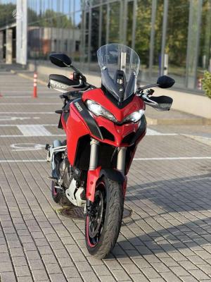 Sarkans Ducati Multistrada 2018 Kauņa, ar dzinēja tilpumu 1.26 L un nobraukumu 45 tūkst. km par 9999 €, foto 3 vietnē AUTOMOTO.COM.LV
