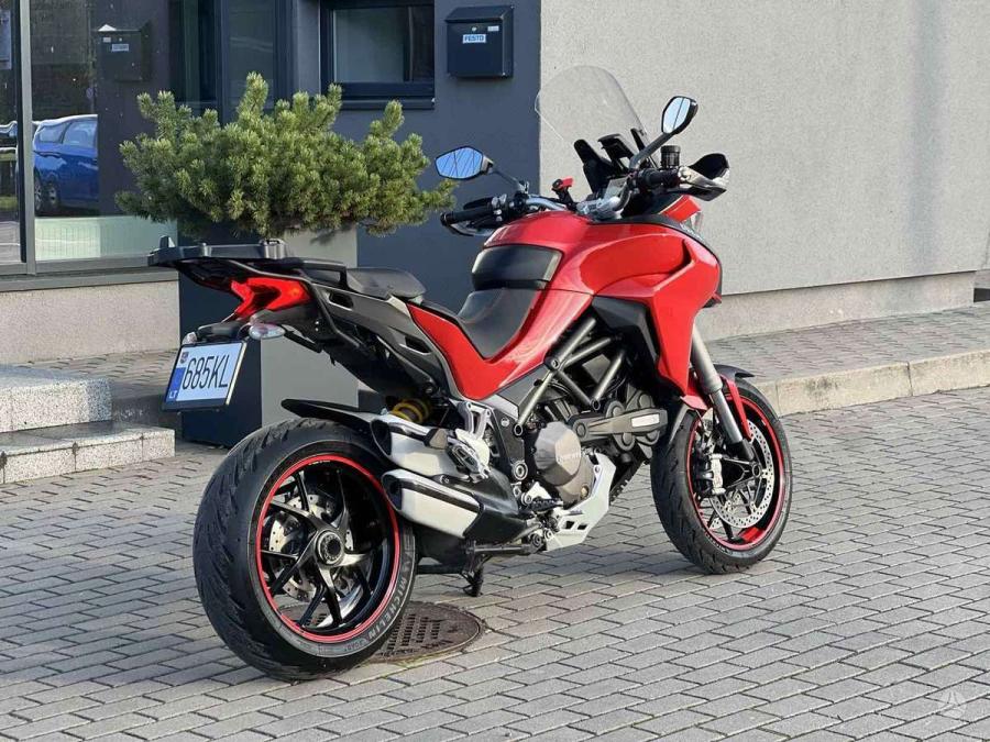 Sarkans Ducati Multistrada 2018 Kauņa, ar dzinēja tilpumu 1.26 L un nobraukumu 45 tūkst. km par 9999 €, foto 9 vietnē AUTOMOTO.COM.LV