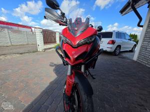 Red Ducati Multistrada 2018 in Kaunas, with an engine capacity of 1.26 L and mileage of 45 thousand km for 8555 €, photo 4 on AUTOMOTO.COM.LV