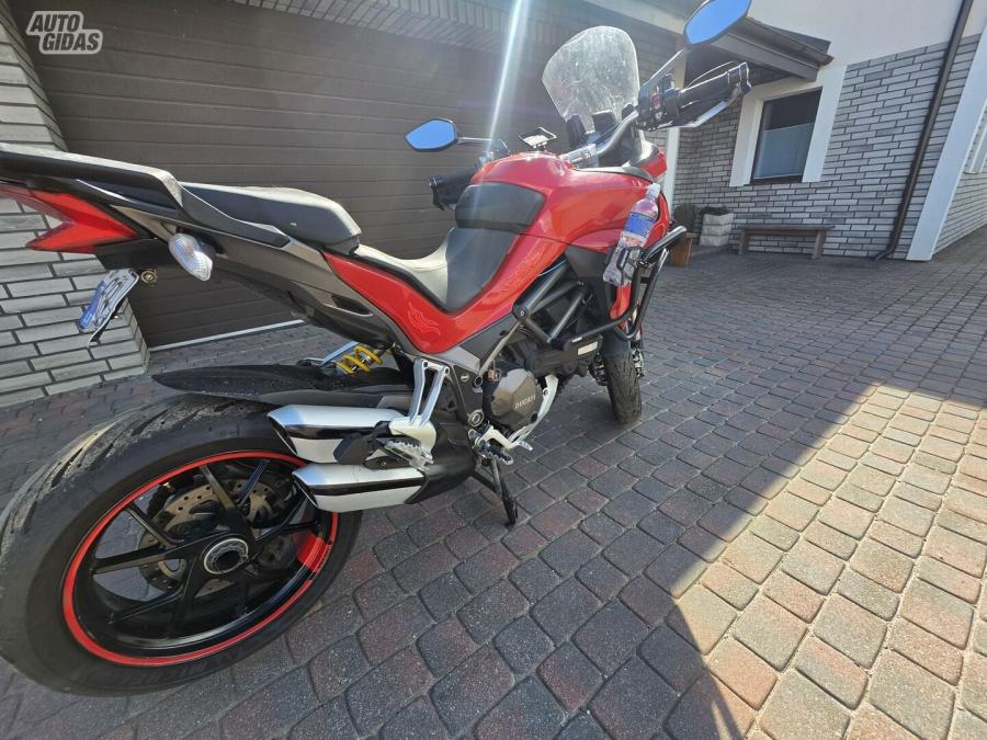 Red Ducati Multistrada 2018 in Kaunas, with an engine capacity of 1.26 L and mileage of 45 thousand km for 8555 €, photo 13 on AUTOMOTO.COM.LV