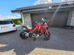 Red Ducati Multistrada 2018 in Kaunas, with an engine capacity of 1.26 L and mileage of 45 thousand km for 8555 €, photo 15 on AUTOMOTO.COM.LV