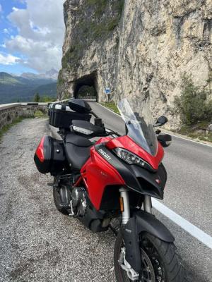 Красный Дукати Multistrada 2019 в Паневежис, объемом двигателя 0.94 л и пробегом 37 тыс. км за 8400 €, фото  на AUTOMOTO.COM.LV