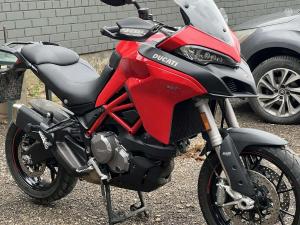 Sarkans Ducati Multistrada 2019 Panevēža, ar dzinēja tilpumu 0.94 L un nobraukumu 37 tūkst. km par 8400 €, foto 4 vietnē AUTOMOTO.COM.LV
