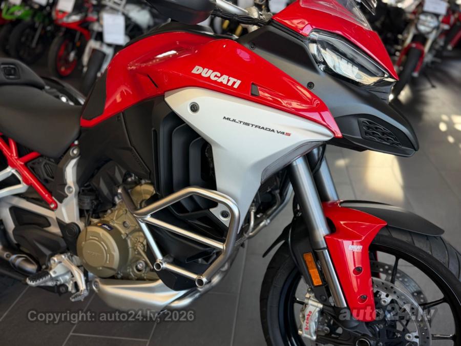 Red Ducati Multistrada 2021 in Tallinn, with an engine capacity of 1.16 L and mileage of 18 thousand km for 17490 €, photo 8 on AUTOMOTO.COM.LV