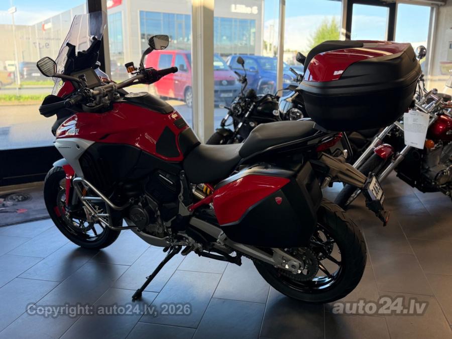 Red Ducati Multistrada 2021 in Tallinn, with an engine capacity of 1.16 L and mileage of 18 thousand km for 17490 €, photo 16 on AUTOMOTO.COM.LV