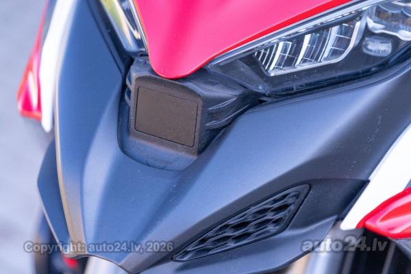 Красный Дукати Multistrada 2022 в Таллин, объемом двигателя 0.00 л и пробегом 11 тыс. км за 20500 €, фото 6 на AUTOMOTO.COM.LV