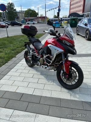 Sarkans Ducati Multistrada 2022 Tallina, ar dzinēja tilpumu 1.16 L un nobraukumu 17 tūkst. km par 15200 €, foto  vietnē AUTOMOTO.COM.LV