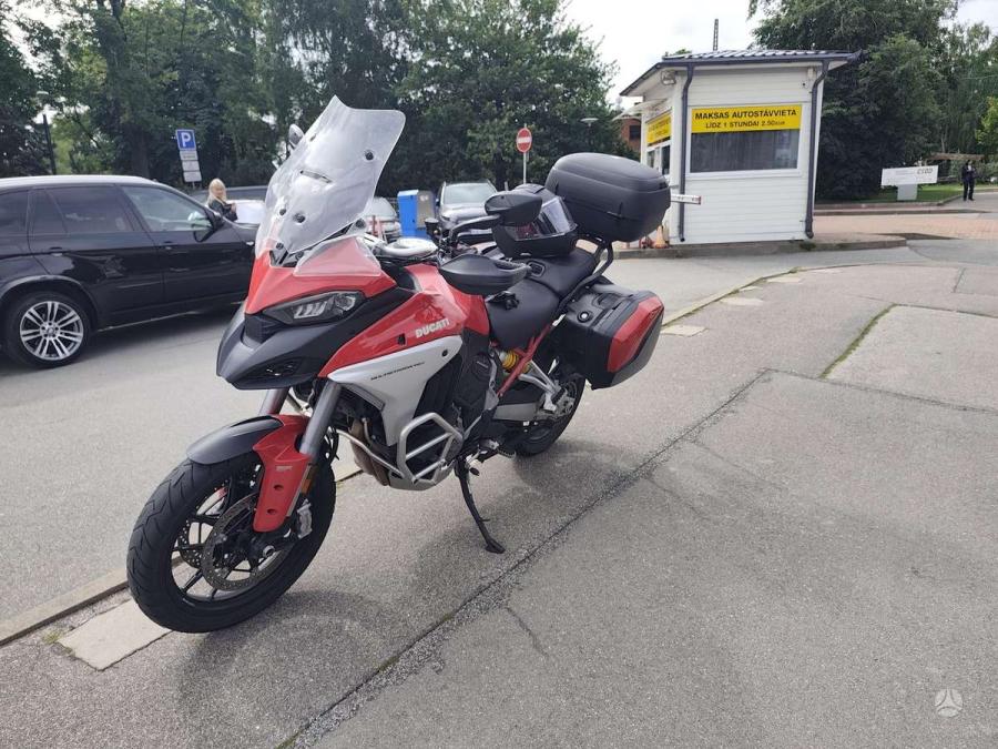 Red Ducati Multistrada 2022 in Riga, with an engine capacity of 1.16 L and mileage of 14 thousand km for 15900 €, photo 4 on AUTOMOTO.COM.LV