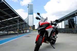 Sarkans Ducati Multistrada 2024 Viļņa, ar dzinēja tilpumu 1.16 L un nobraukumu 6 tūkst. km par 18900 €, foto 3 vietnē AUTOMOTO.COM.LV