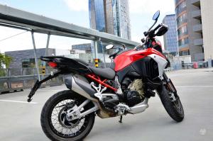 Sarkans Ducati Multistrada 2024 Viļņa, ar dzinēja tilpumu 1.16 L un nobraukumu 6 tūkst. km par 18900 €, foto 6 vietnē AUTOMOTO.COM.LV