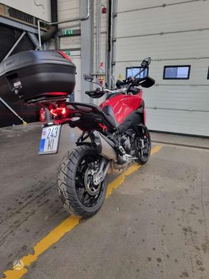Sarkans Ducati Multistrada 2025 Viļņa, ar dzinēja tilpumu 0.89 L un nobraukumu 7 tūkst. km par 16000 €, foto 3 vietnē AUTOMOTO.COM.LV