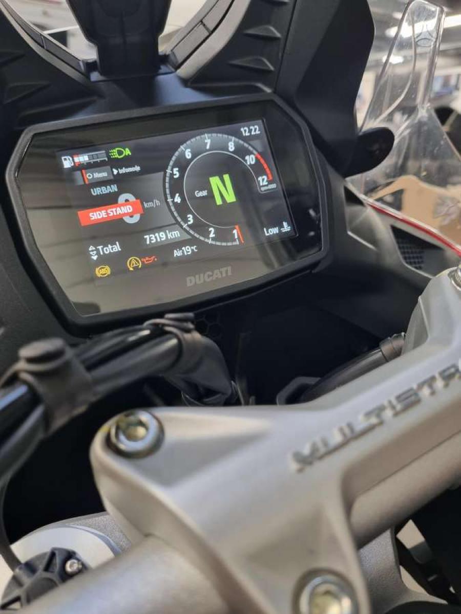 Sarkans Ducati Multistrada 2025 Viļņa, ar dzinēja tilpumu 0.89 L un nobraukumu 7 tūkst. km par 16000 €, foto 5 vietnē AUTOMOTO.COM.LV