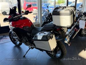 Sarkans Ducati Multistrada 2025 Tallina, ar dzinēja tilpumu 1.16 L un nobraukumu 17 tūkst. km par 19990 €, foto 14 vietnē AUTOMOTO.COM.LV