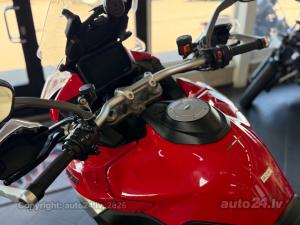 Sarkans Ducati Multistrada 2025 Tallina, ar dzinēja tilpumu 1.16 L un nobraukumu 17 tūkst. km par 19990 €, foto 17 vietnē AUTOMOTO.COM.LV