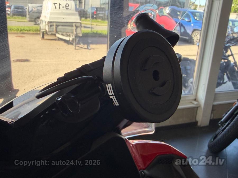 Sarkans Ducati Multistrada 2025 Tallina, ar dzinēja tilpumu 1.16 L un nobraukumu 17 tūkst. km par 19990 €, foto 19 vietnē AUTOMOTO.COM.LV