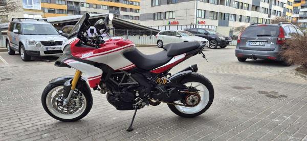 Белый Дукати Multistrada 2011 в Вильнюс, объемом двигателя 1.20 л и пробегом 56 тыс. км за 4900 €, фото 6 на AUTOMOTO.COM.LV