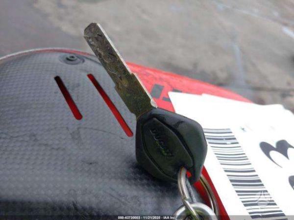 Ducati Panigale 2024 Klaipėda, ar dzinēja tilpumu 0.00 L un nobraukumu 8 tūkst. km par 9900 €, foto 11 vietnē AUTOMOTO.COM.LV
