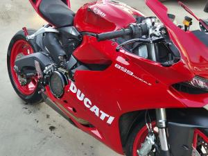 Красный Дукати Panigale 2014 в Вильнюс, объемом двигателя 0.90 л и пробегом 13 тыс. км за 8400 €, фото 10 на AUTOMOTO.COM.LV