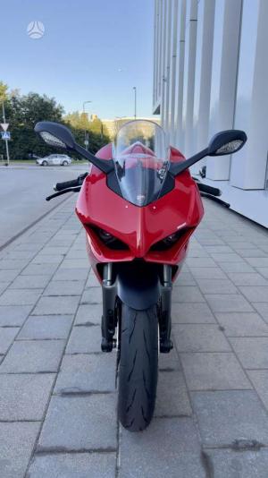 Sarkans Ducati Panigale 2021 Viļņa, ar dzinēja tilpumu 0.96 L un nobraukumu 6 tūkst. km par 12499 €, foto 4 vietnē AUTOMOTO.COM.LV