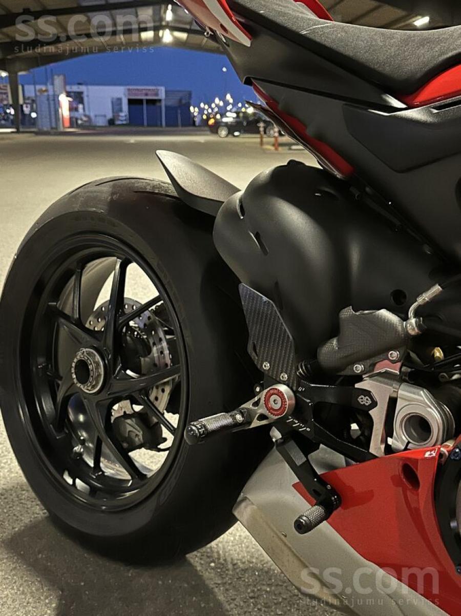 Ducati Panigale V4 2019 Rīga, ar dzinēja tilpumu 1.10 L un nobraukumu 0 tūkst. km par 23750 €, foto 10 vietnē AUTOMOTO.COM.LV