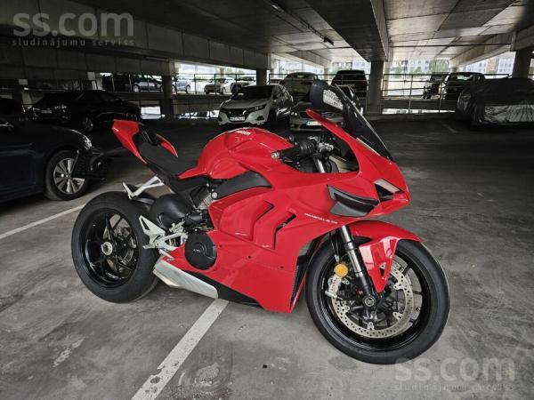 Ducati Panigale V4 2021 Rīga, ar dzinēja tilpumu 1.10 L un nobraukumu 0 tūkst. km par 18500 €, foto 2 vietnē AUTOMOTO.COM.LV