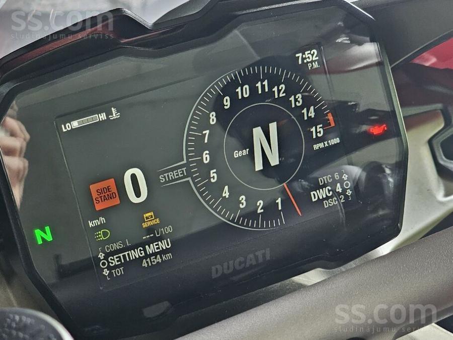 Ducati Panigale V4 2021 Rīga, ar dzinēja tilpumu 1.10 L un nobraukumu 0 tūkst. km par 18500 €, foto 10 vietnē AUTOMOTO.COM.LV