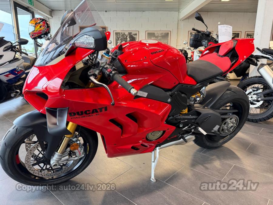 Ducati Panigale V4 2023 in Tallinn, with an engine capacity of 1.10 L and mileage of 11 thousand km for 21990 €, photo 15 on AUTOMOTO.COM.LV