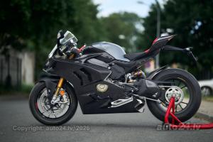 Red Ducati Panigale V4 2023 in Tallinn, with an engine capacity of 1.10 L and mileage of 2 thousand km for 25600 €, photo  on AUTOMOTO.COM.LV