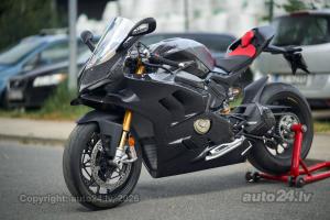 Red Ducati Panigale V4 2023 in Tallinn, with an engine capacity of 1.10 L and mileage of 2 thousand km for 25600 €, photo 8 on AUTOMOTO.COM.LV