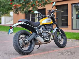 Black Ducati Scrambler 2015 in Tallinn, with an engine capacity of 0.80 L and mileage of 25 thousand km for 4300 €, photo 3 on AUTOMOTO.COM.LV