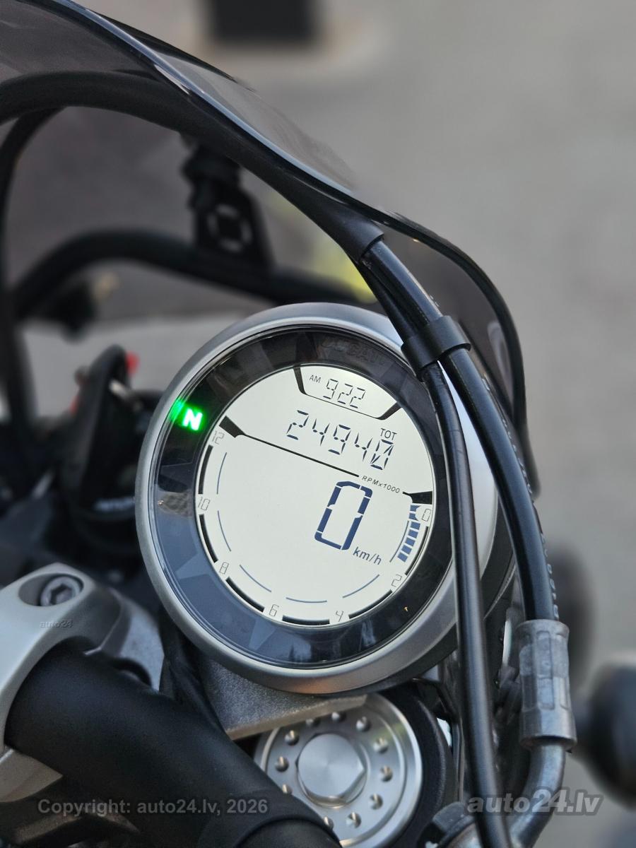 Black Ducati Scrambler 2015 in Tallinn, with an engine capacity of 0.80 L and mileage of 25 thousand km for 4300 €, photo 9 on AUTOMOTO.COM.LV