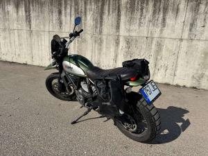 Zaļš Ducati Scrambler 2015 Viļņa, ar dzinēja tilpumu 0.80 L un nobraukumu 26 tūkst. km par 4100 €, foto 7 vietnē AUTOMOTO.COM.LV