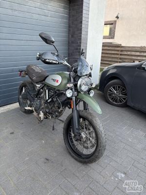 Zaļš Ducati Scrambler 2017 Viļņa, ar dzinēja tilpumu 0.80 L un nobraukumu 30 tūkst. km par 3700 €, foto 3 vietnē AUTOMOTO.COM.LV