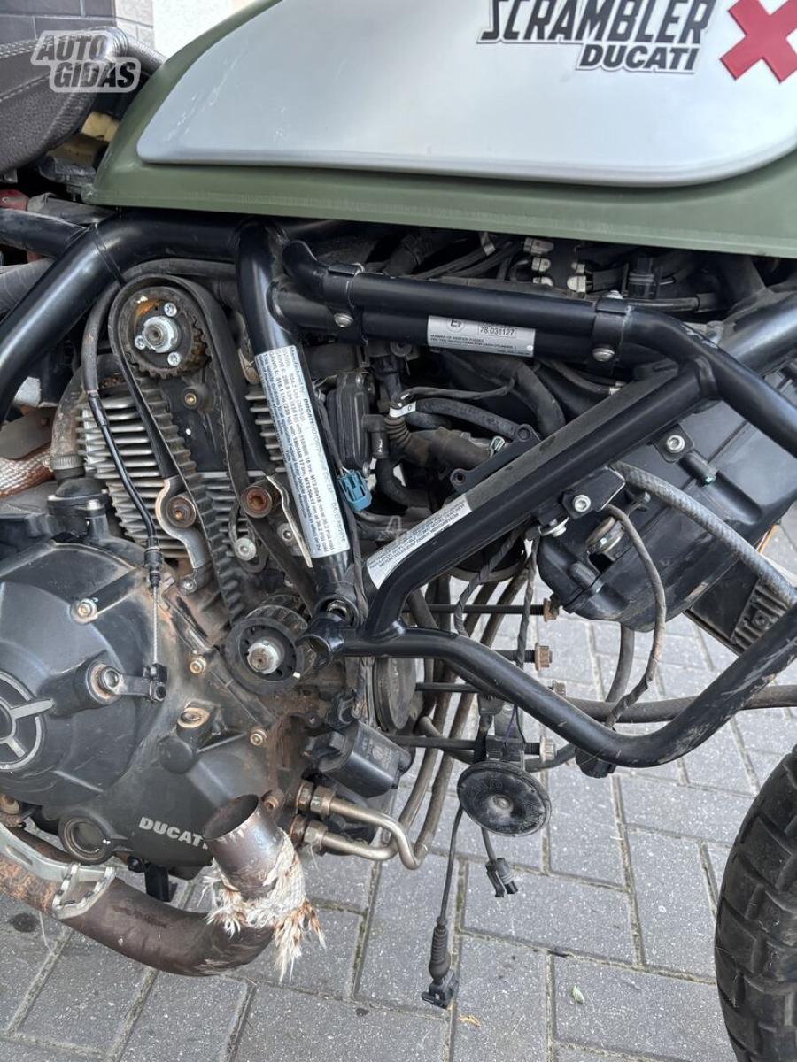 Zaļš Ducati Scrambler 2017 Viļņa, ar dzinēja tilpumu 0.80 L un nobraukumu 30 tūkst. km par 3700 €, foto 6 vietnē AUTOMOTO.COM.LV
