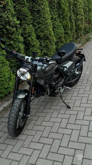 Серый Дукати Scrambler 2022 в Каунас, объемом двигателя 0.80 л и пробегом 7 тыс. км за 9100 €, фото 3 на AUTOMOTO.COM.LV